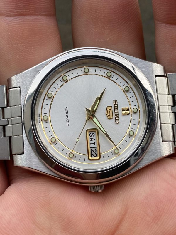 Seiko 5 automatic Cal.6309-8980 day date case no.190602 , made in Japan. – Long's Fine Watches