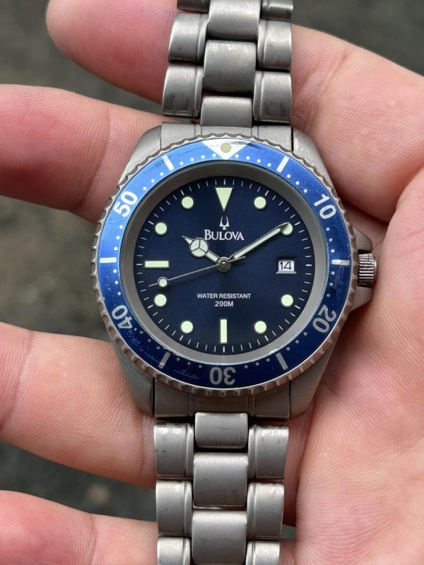Bulova Diver Quartz water resistant 200M all titanium case no.46131 ...