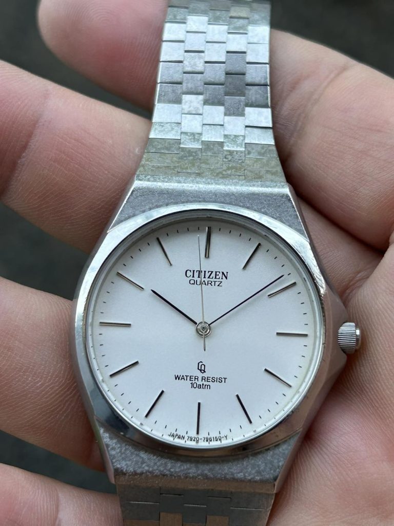 Citizen Quartz CQ Water Resist 4-795695 Y / case no.90710024 , made in ...