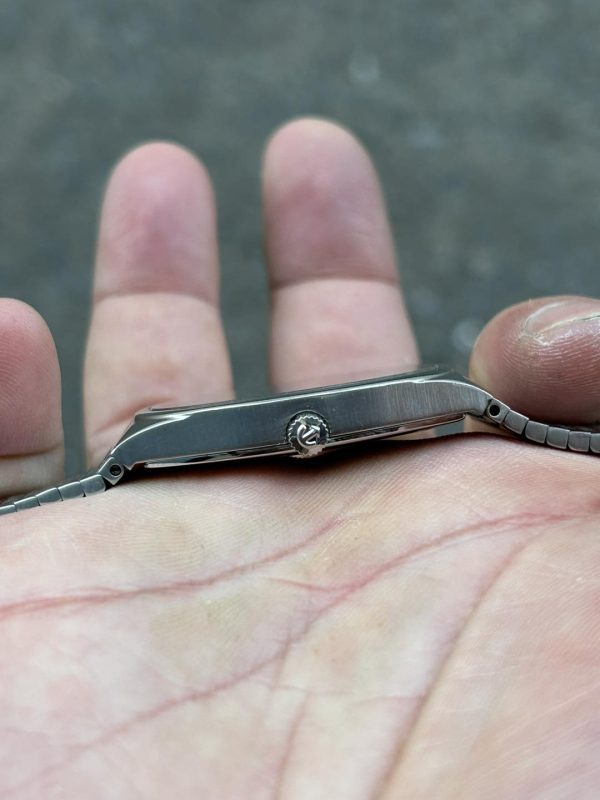 Rado Chambord 17 Jewels hand winding, Swiss made. – Long's Fine Watches