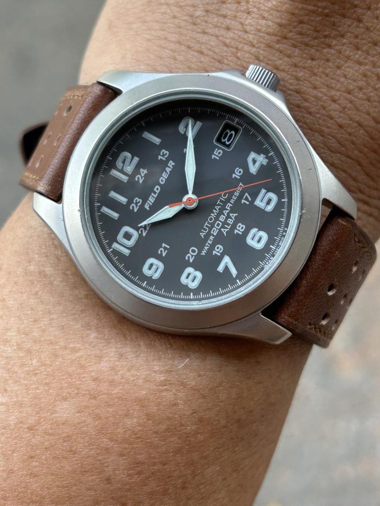 Men’s vintage Seiko Alba Field Gear 20 Bar automatic Steel Wristwatch ...
