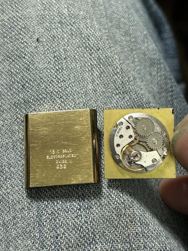 Catena de luxe tank manual winding Watch 18k gold plated 432, Swiss ...