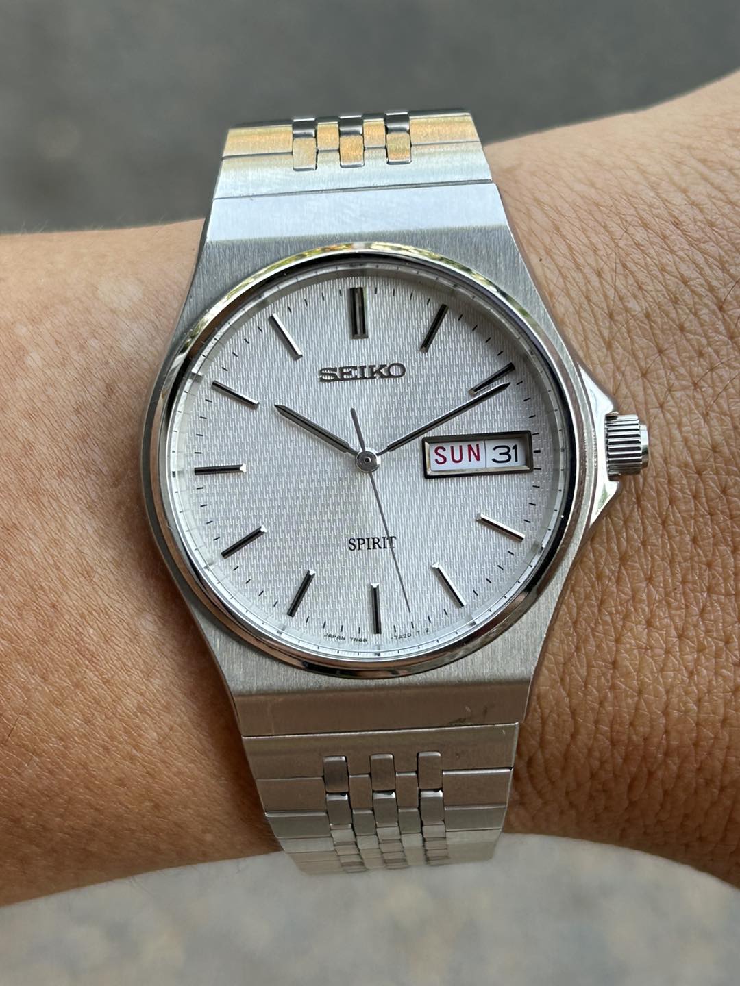 SEIKO SPIRIT Quartz Watch Day\Date 7N48-7A10 / case no.400610 , made in ...
