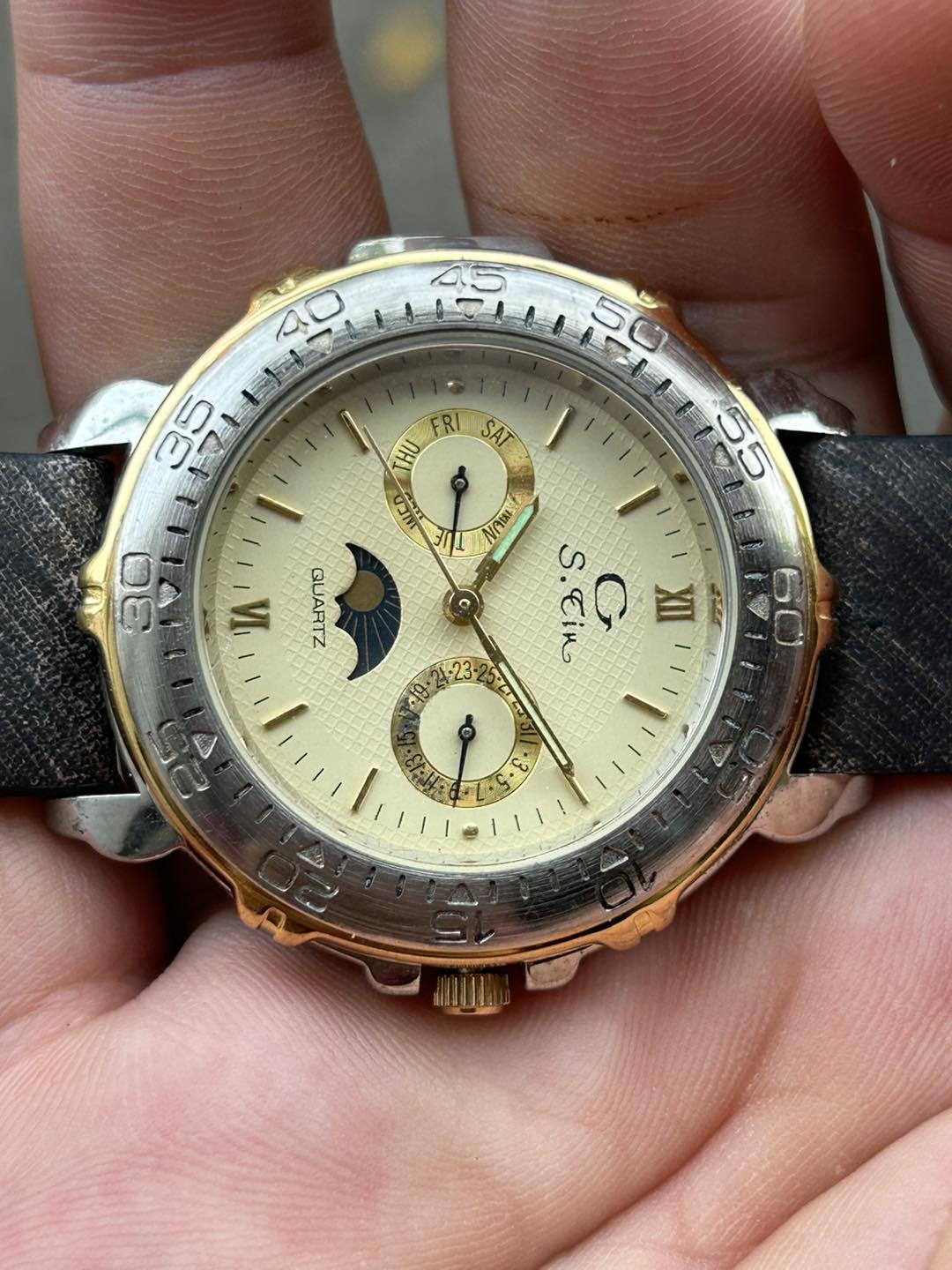 S.TIN Moon Phase Quartz Watch base metal bezel stainless steel back ...