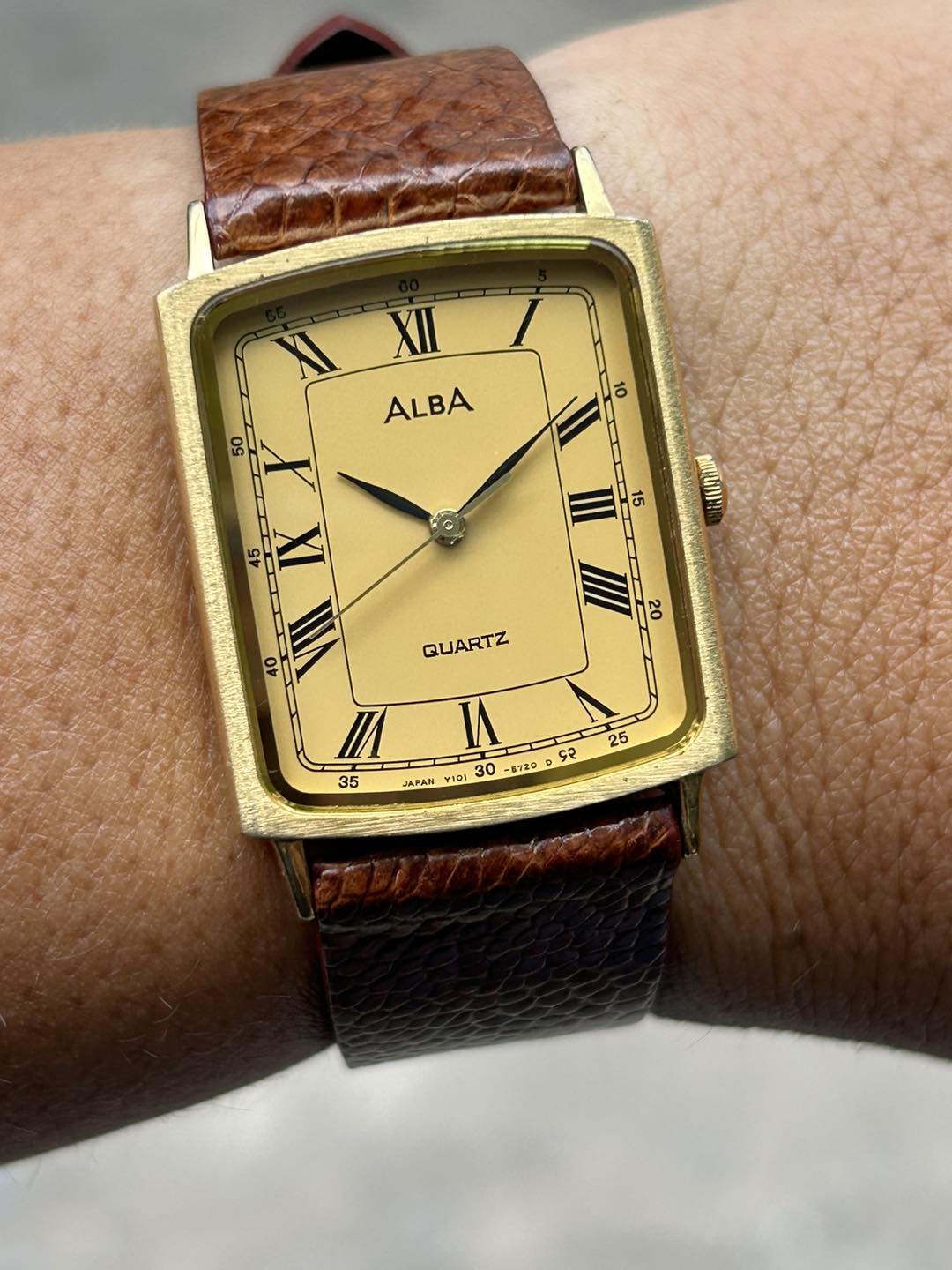 SEIKO ALBA Tank antique Quartz watch Y101-5470 / case no.491353, made ...