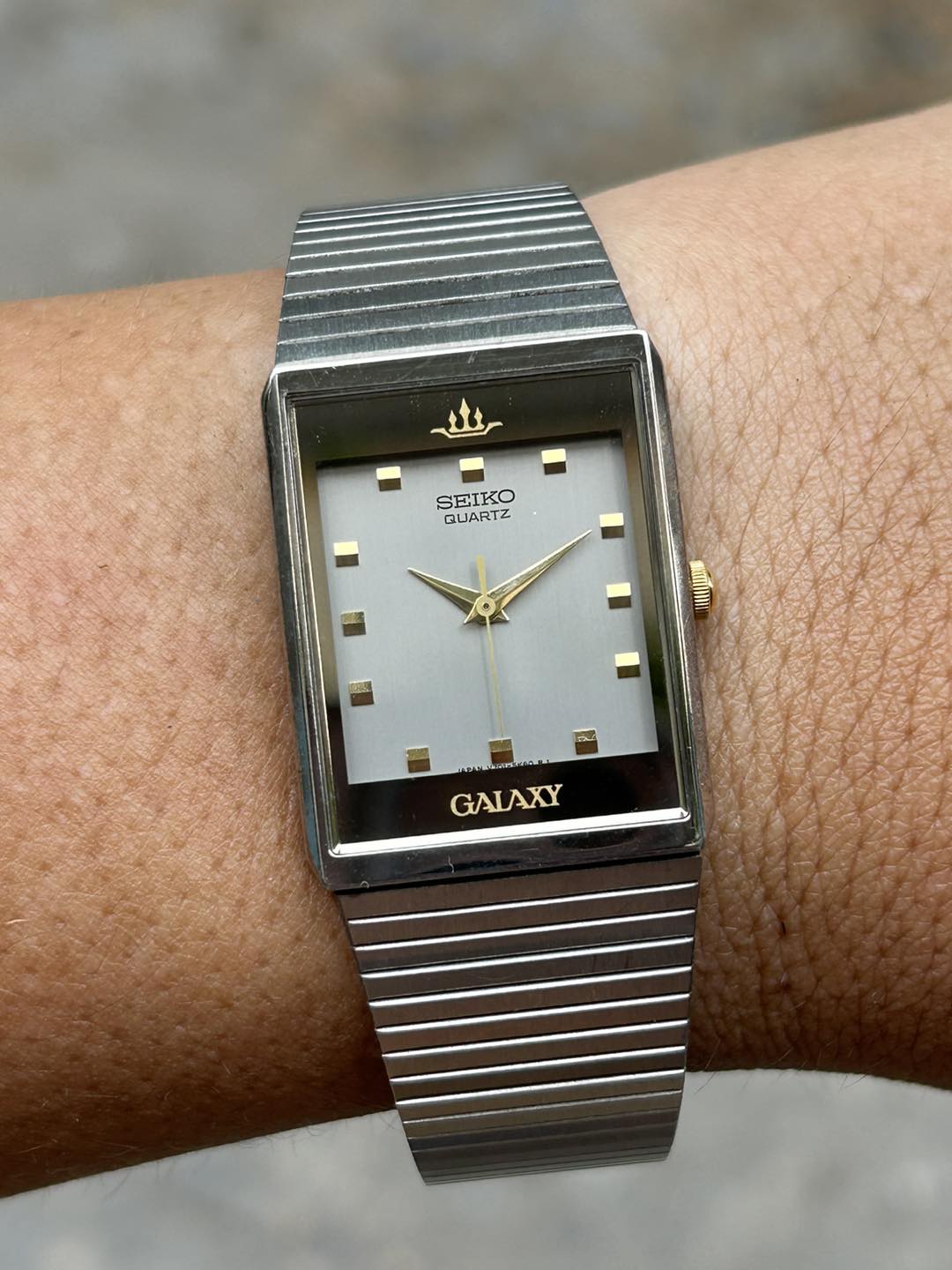 Seiko Galaxy Watch Quartz Base metal St.Steel back V701-5K20/ case no ...