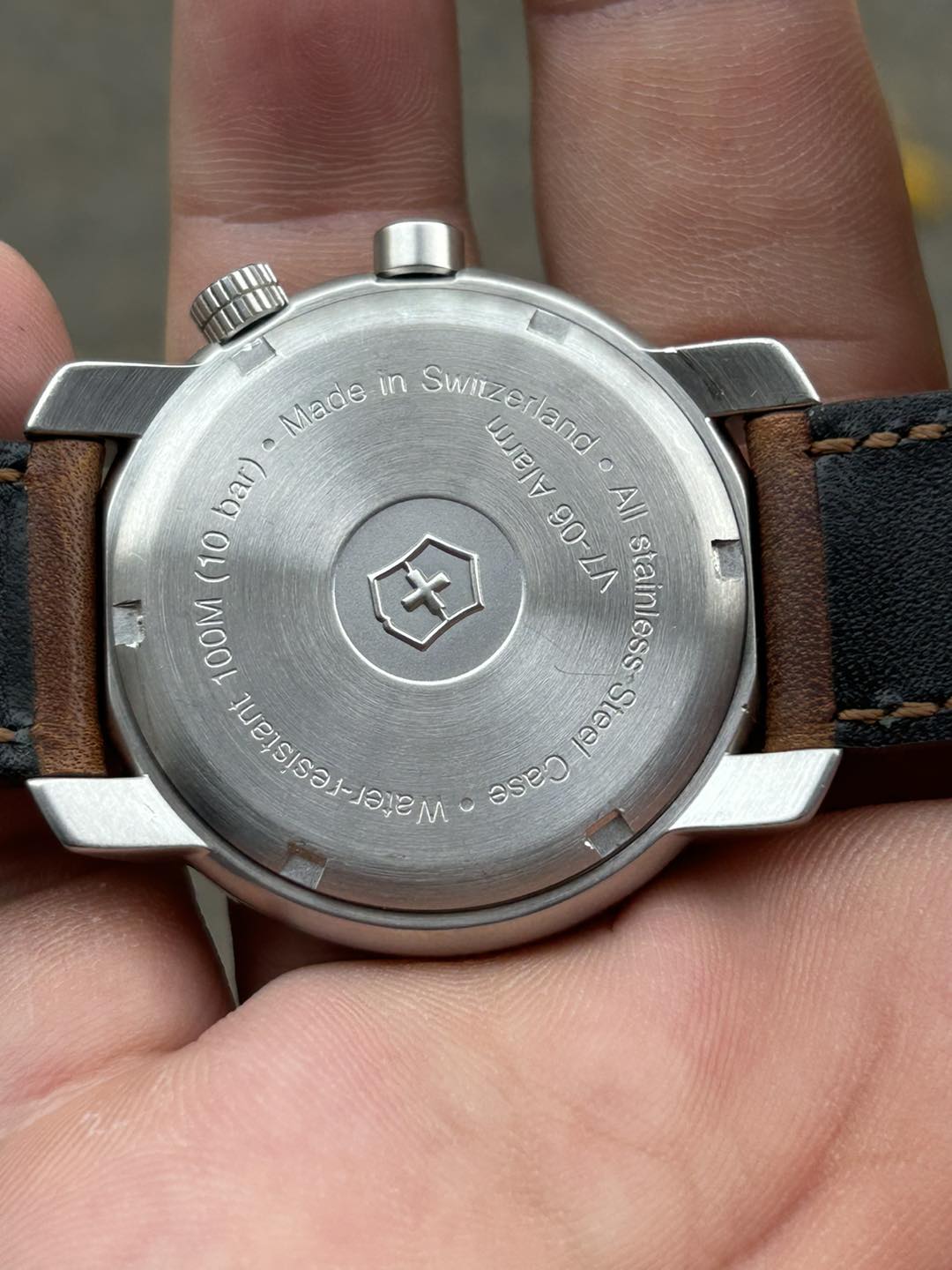 Victorinox Swiss Army Alarm Quartz watch V7-06 all Stainless Steel ...