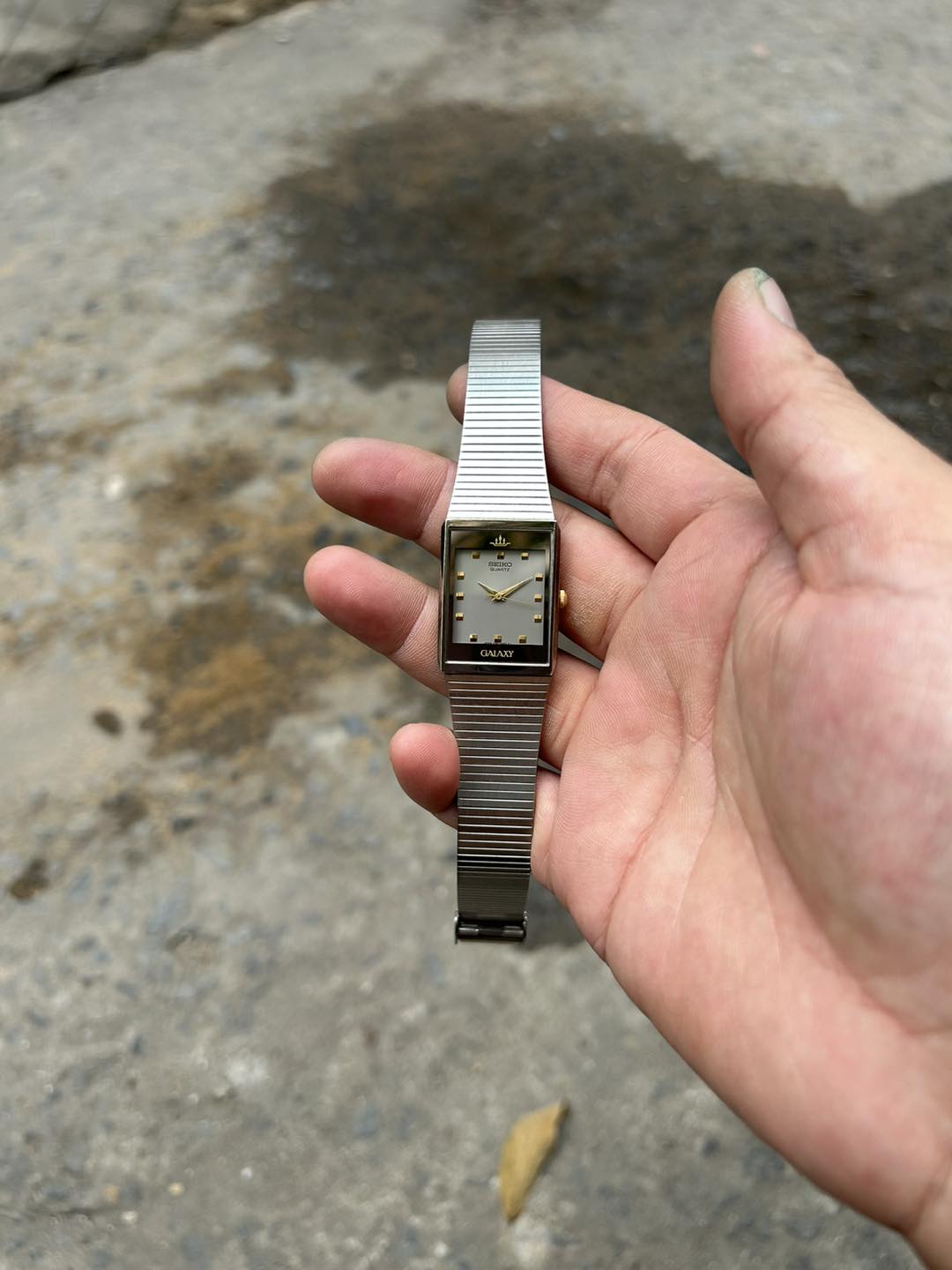 Seiko Galaxy Watch Quartz Base metal St.Steel back V701-5K20/ case no ...