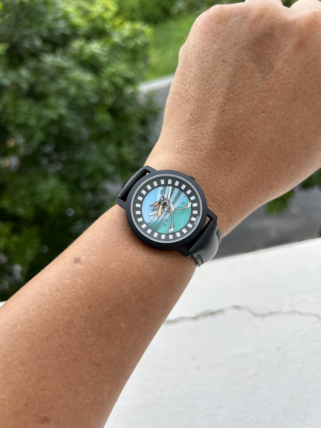 Bugs Bunny Watch Warner Bros. Armitron Wristwatch Armitron 2200/112 ...