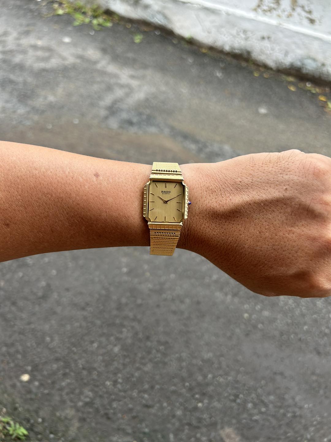Rado quartz watch 121. 9559.2 / case no.H1040226, Swiss made. – Long's ...