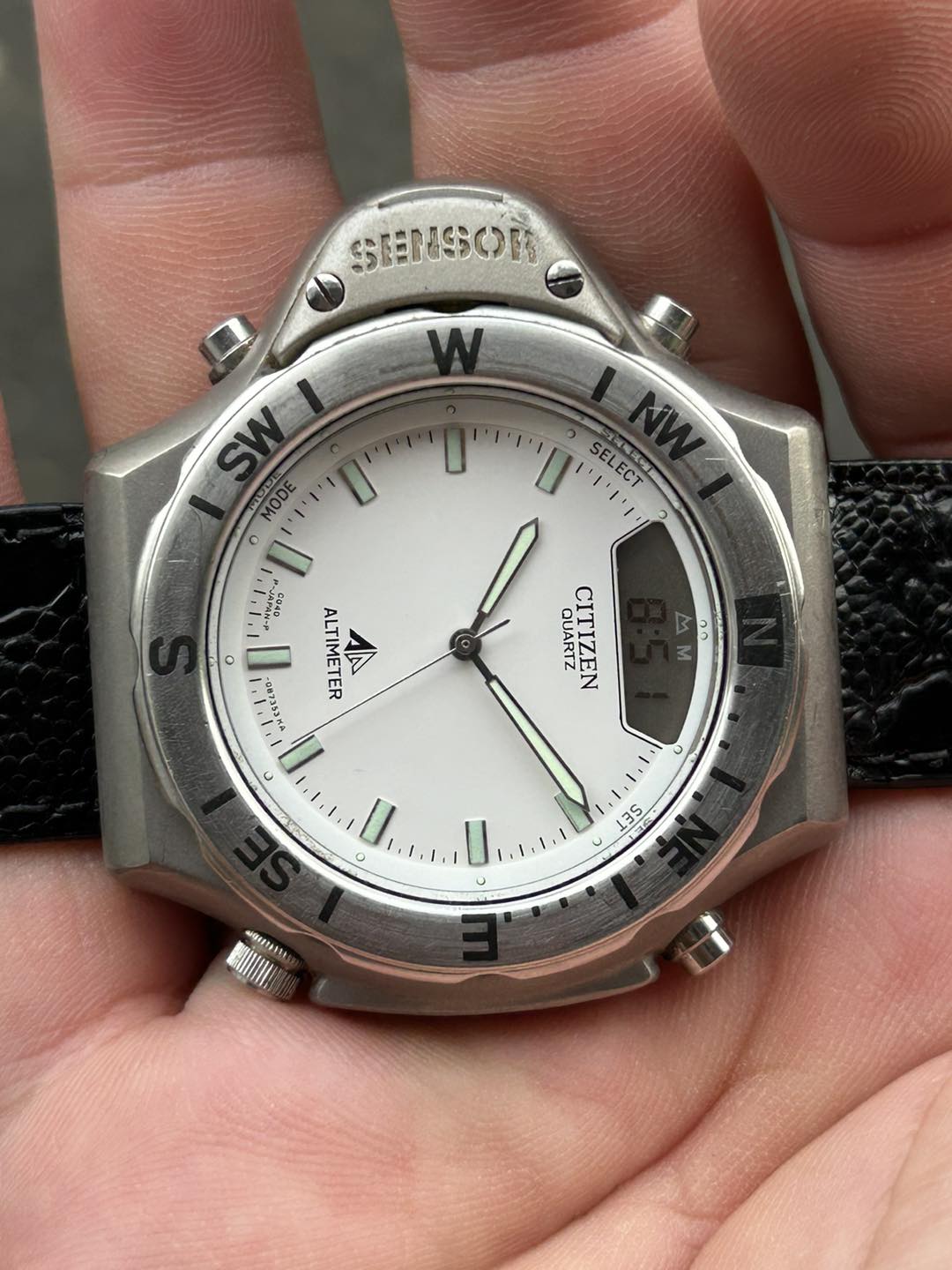 Citizen Digital Altimeter Quartz watch C040-088450 Y/ case no.9100102 ...