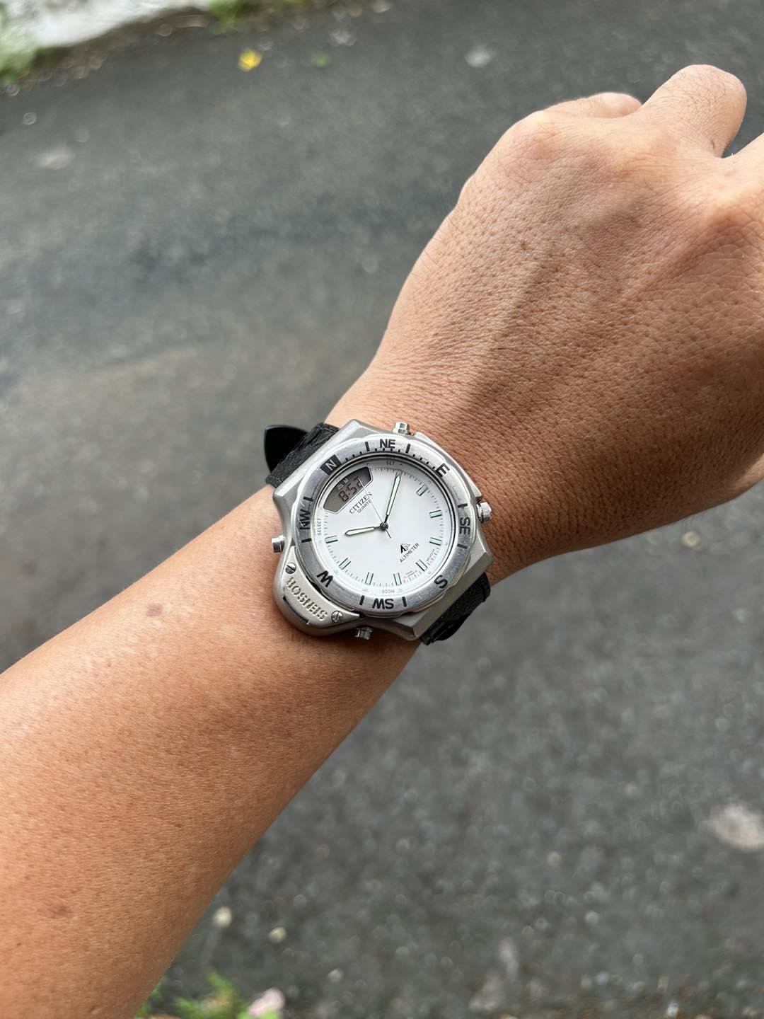 Citizen Digital Altimeter Quartz watch C040-088450 Y/ case no.9100102 ...