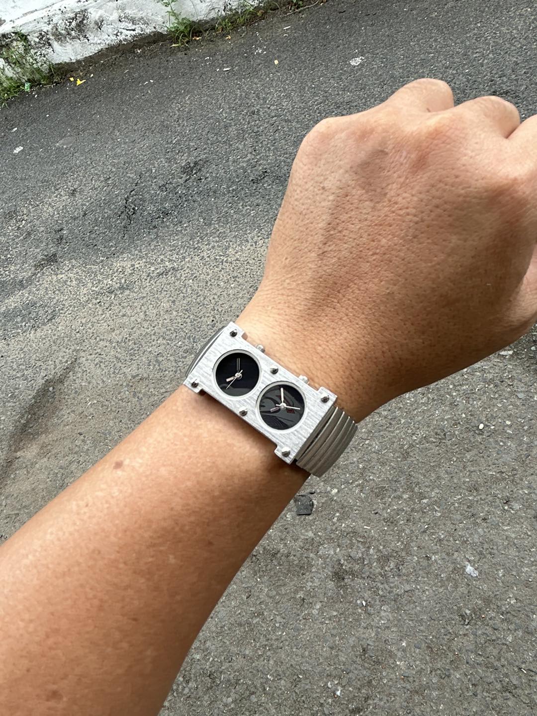 Dual time quartz watch stainless steel back, made in Japan. – Long's ...