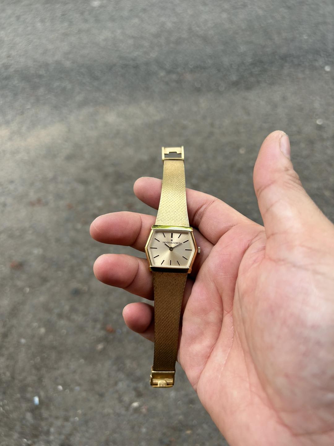 Universal Geneve Hexagon Manual winding watch Ref. 542581 Cal.2-42 ...