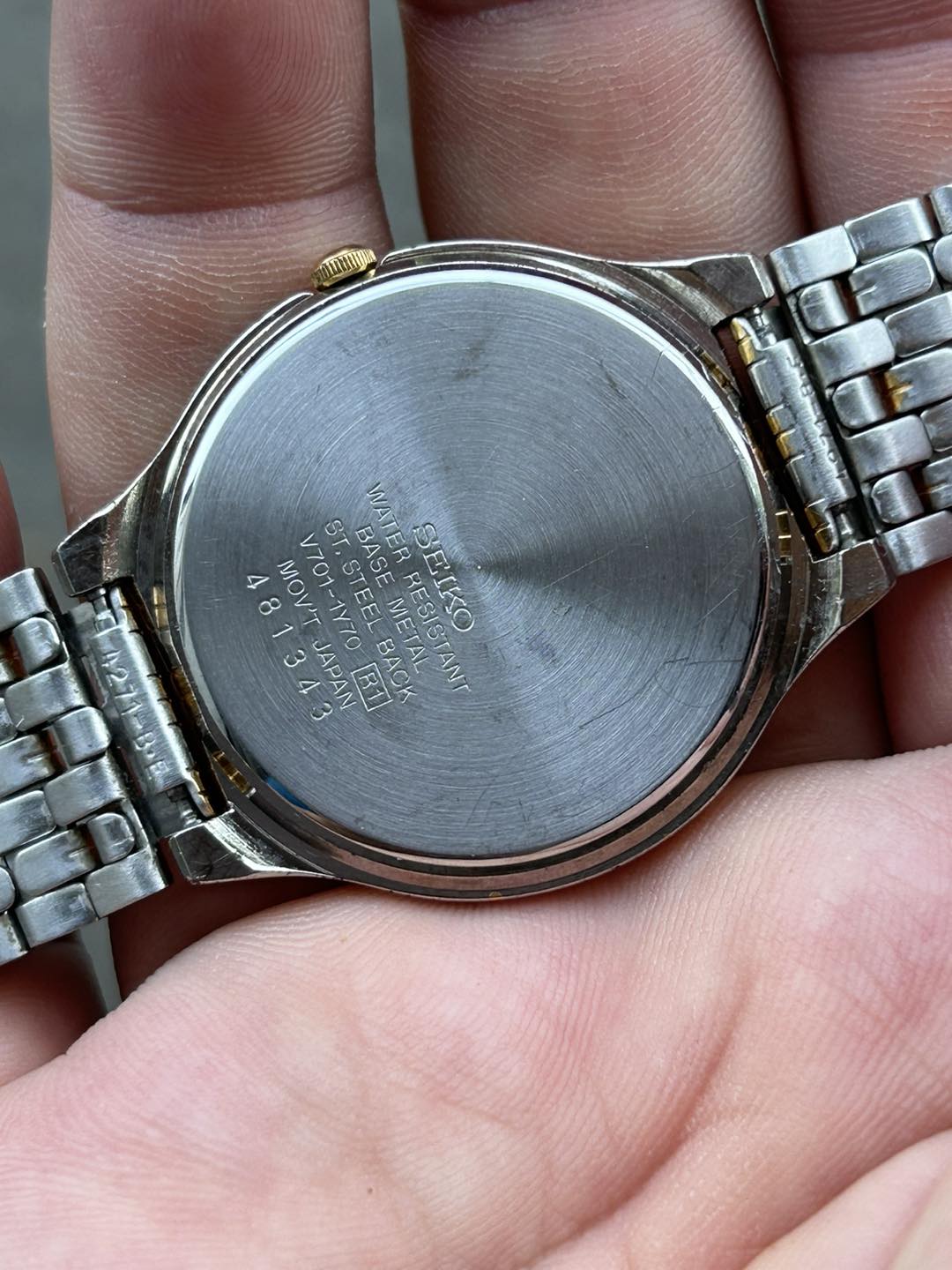 Seiko Quartz Watch V701-1Y70 BASE METAL ST, STEEL BACK/ case no.481343 ...