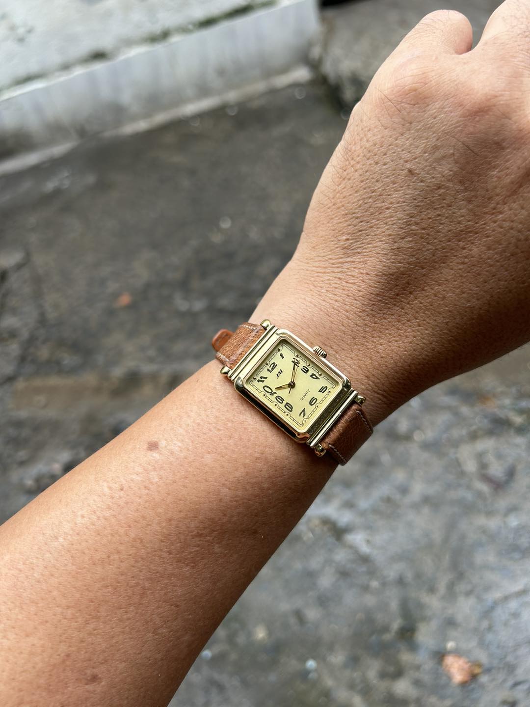 JAL quartz watch St.Steel back , made in Japan. – Long's Fine Watches