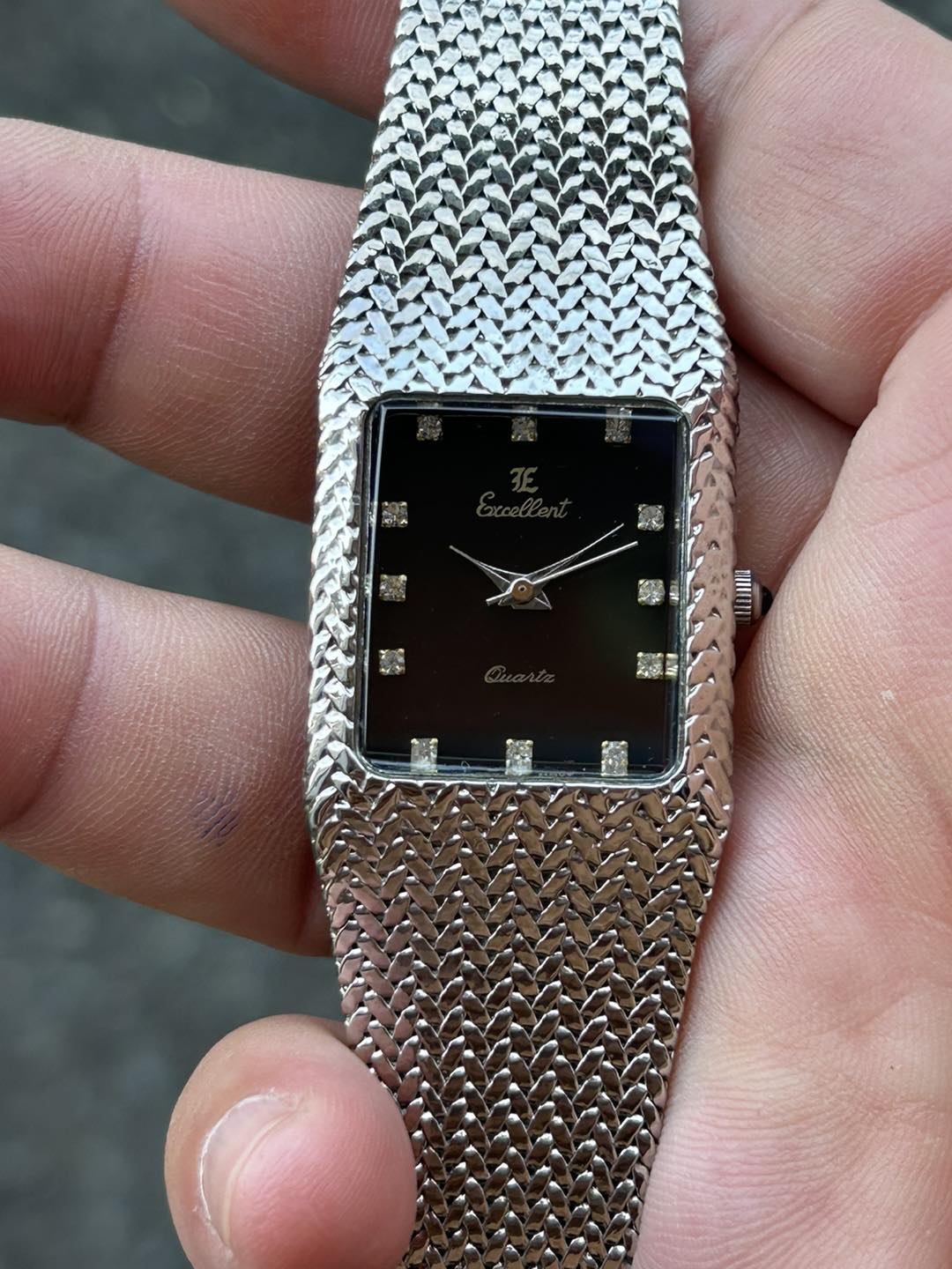 Excellent quartz watch , made in Japan. – Long's Fine Watches