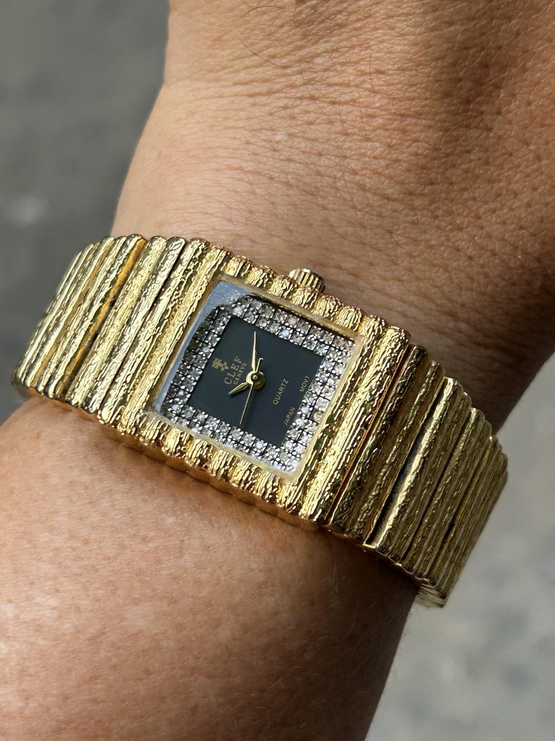 Clef Geneve quartz watch Stainless Steel back , made in Japan. – Long's ...