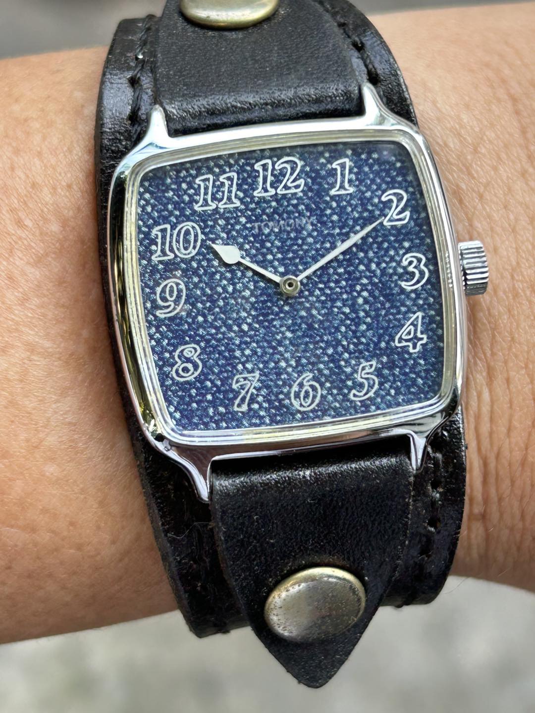 Vintage Tomony hand winding watch 8000-1160, made in Japan. – Long's ...