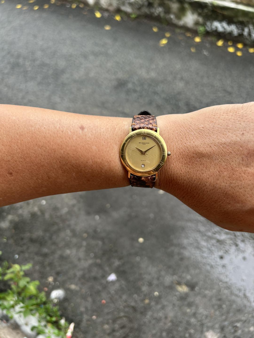 Balenciaga Paris Quartz Vintage watch by Cheifel 5367 , Swiss made ...