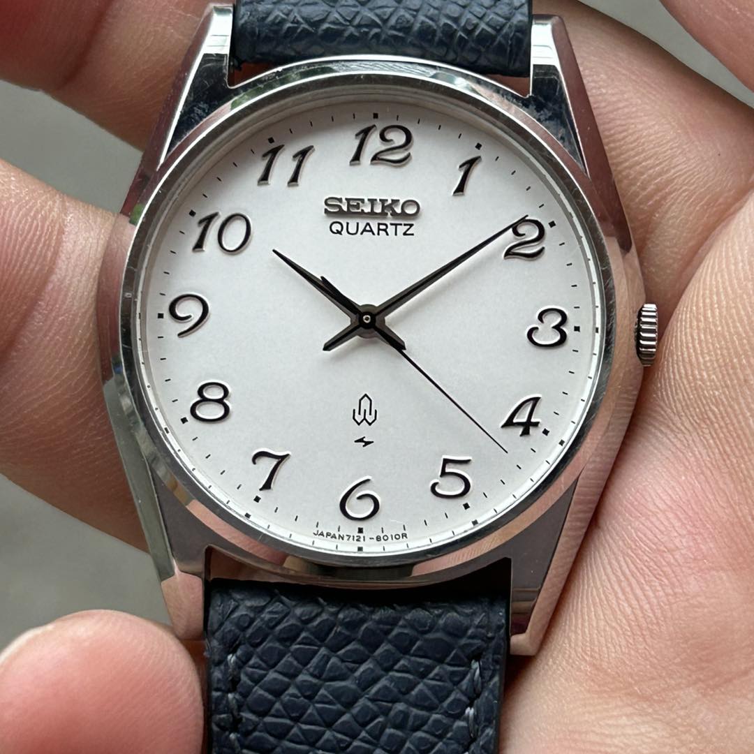 Vintage Men’s Seiko Watch Silver 7121-8000 Quartz/ case no.220554 ...