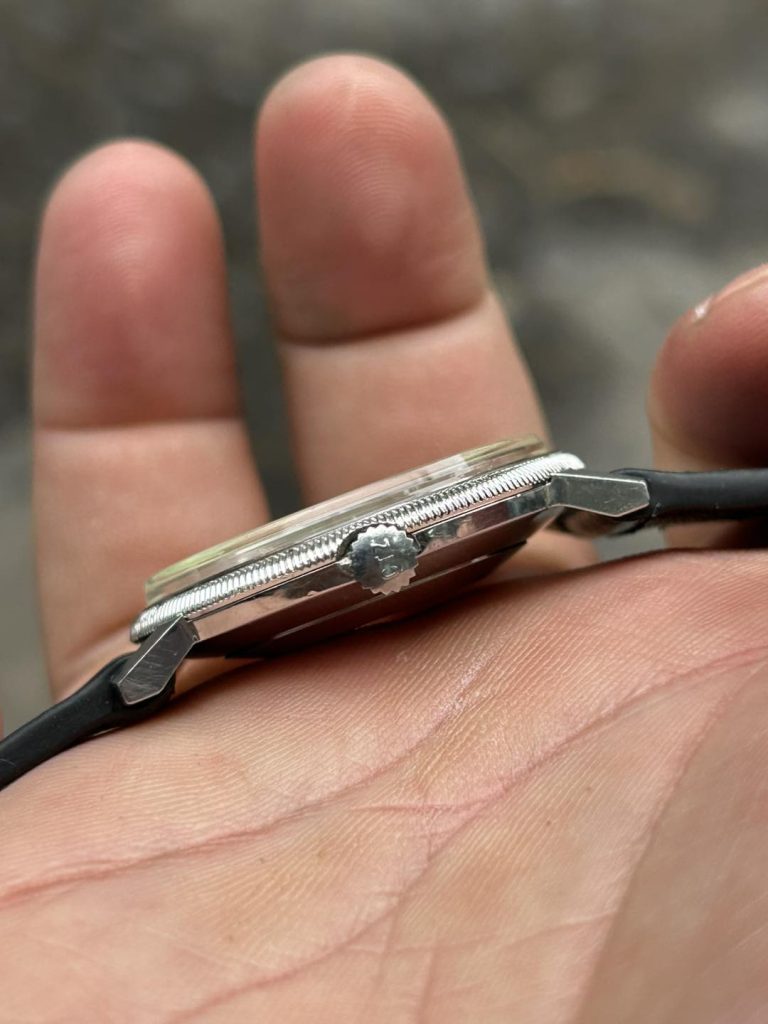 Citizen hand winding Cal.6700 celebrate the 100th anniversary of the ...