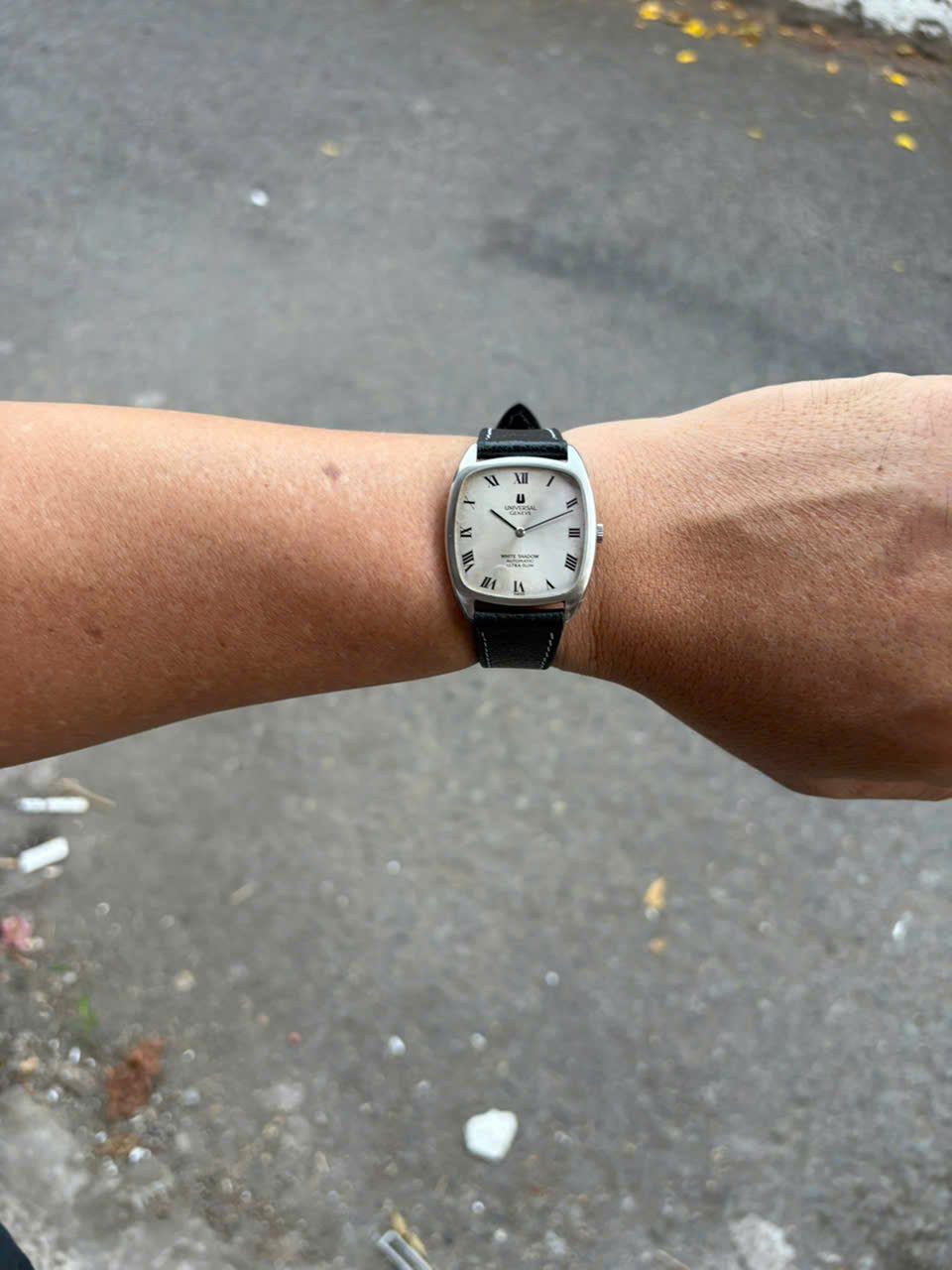 Universal Geneve White Shadow Ultra Slim automatic Cal.2-66 866105 ...