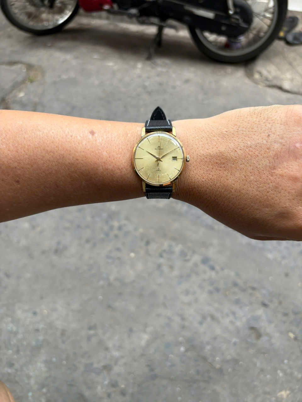 Bucherer Vintage manual winding Watch 25 Jewels 533P, case no.14931 ...