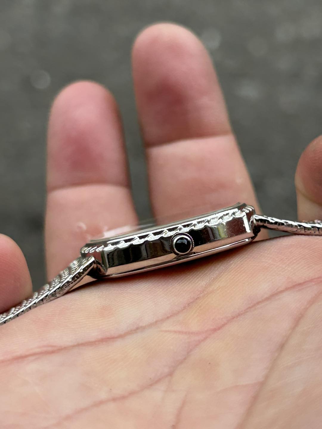 Bronica Excellent quartz watch BJ-1041DX, made in Japan. – Long's Fine ...