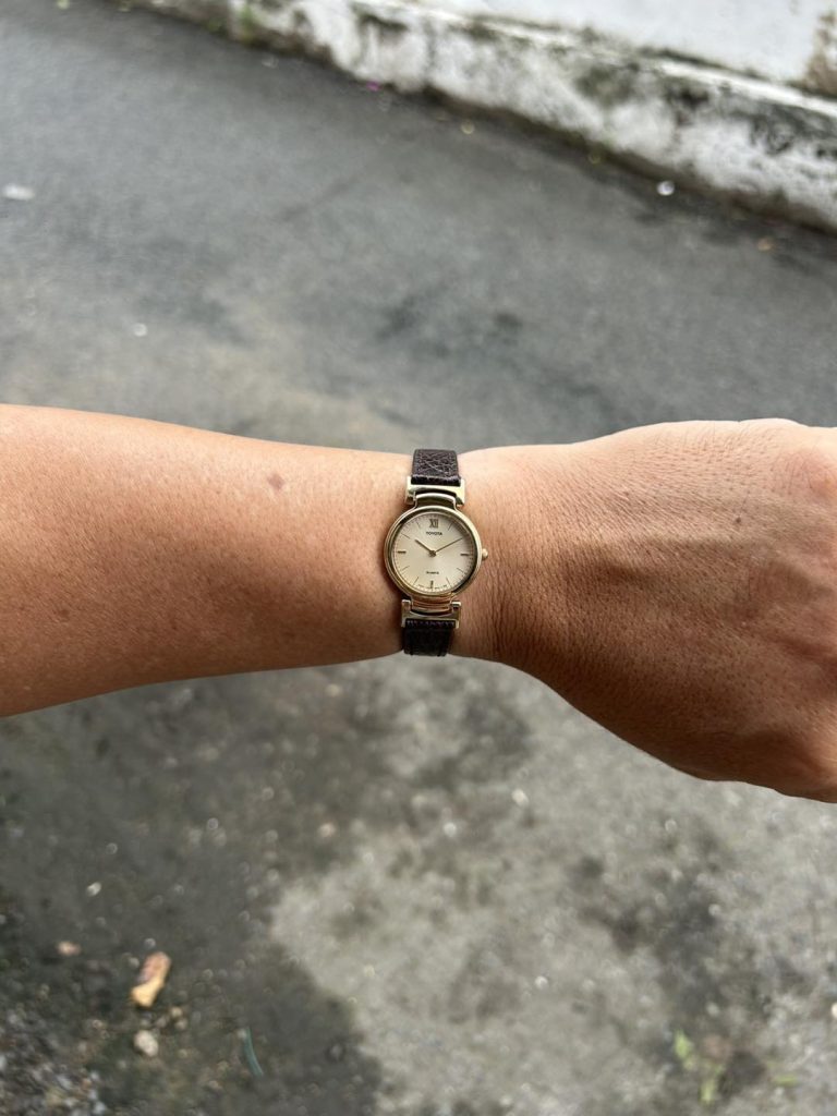 Toyota lady quartz watch VX50-6030, made in Japan . – Long's Fine Watches