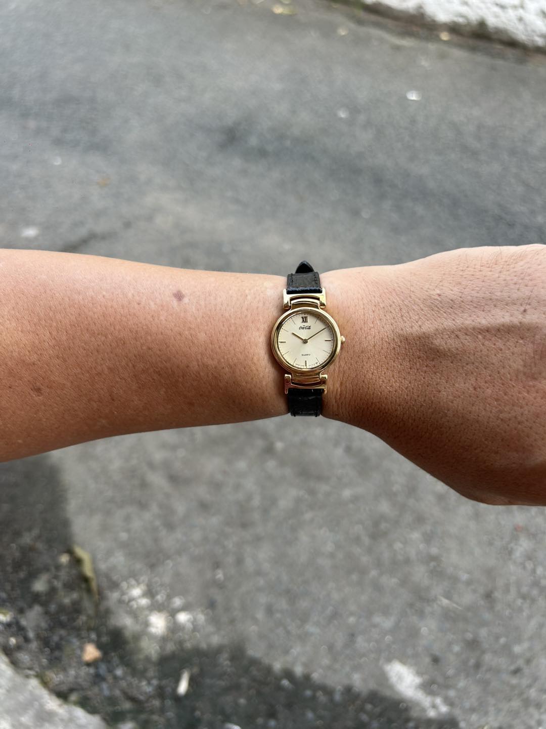 Seiko Coca Cola lady Quartz Watch VX50-6170 , made in Japan. – Long's ...