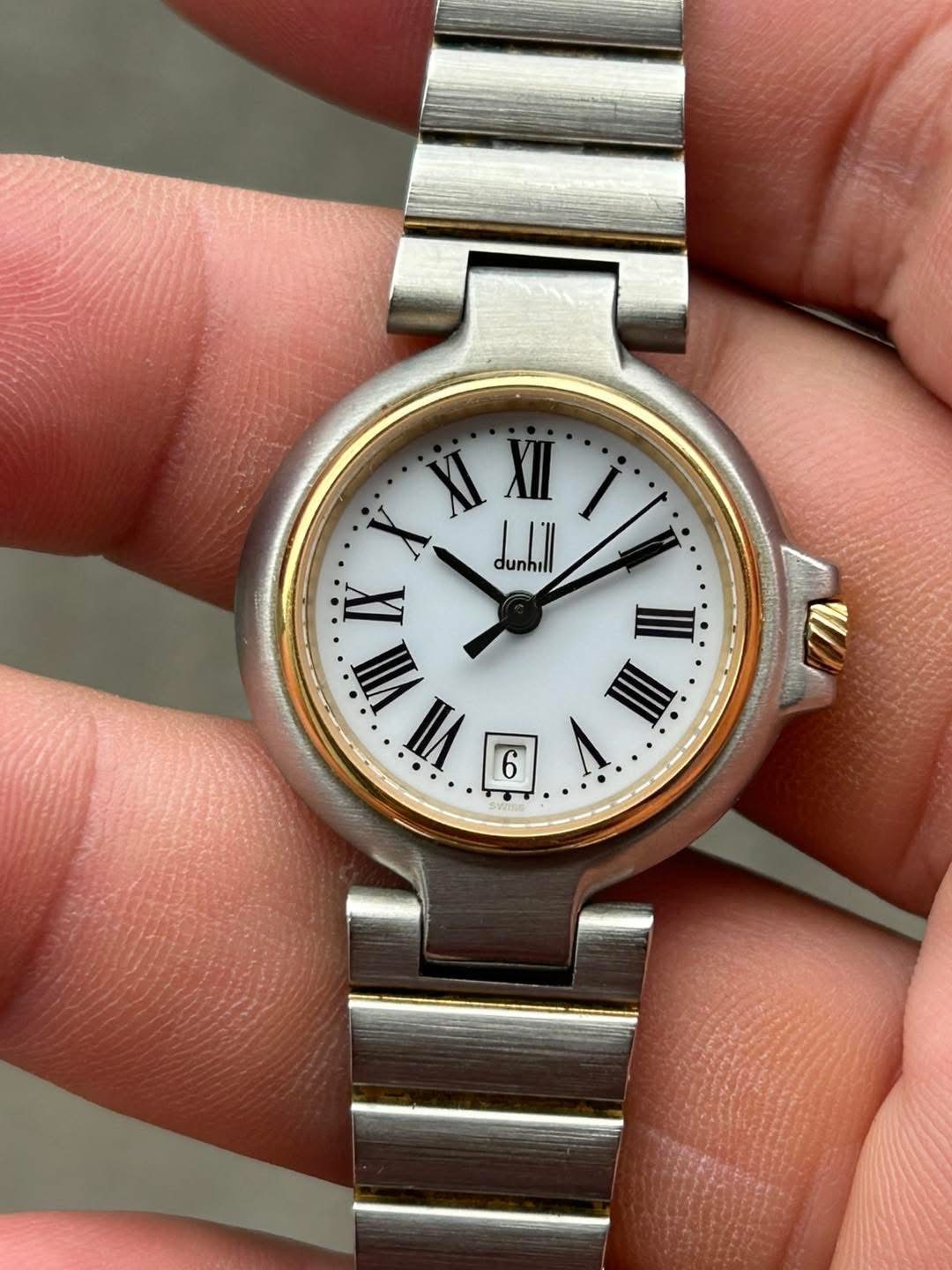 Dunhill lady Quartz watch 12.138052, Swiss made. – Long's Fine Watches