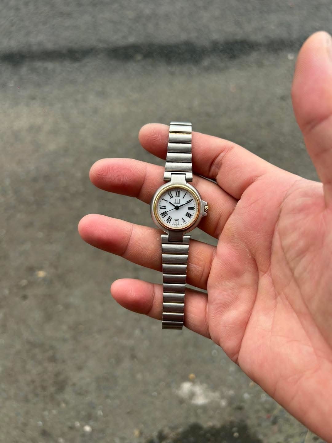 Dunhill lady Quartz watch 12.138052, Swiss made. – Long's Fine Watches