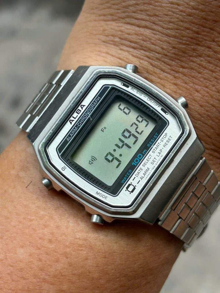 Alba Digital Alarm Chronograp watch Y789-5380/ case no.392316 ,made in ...