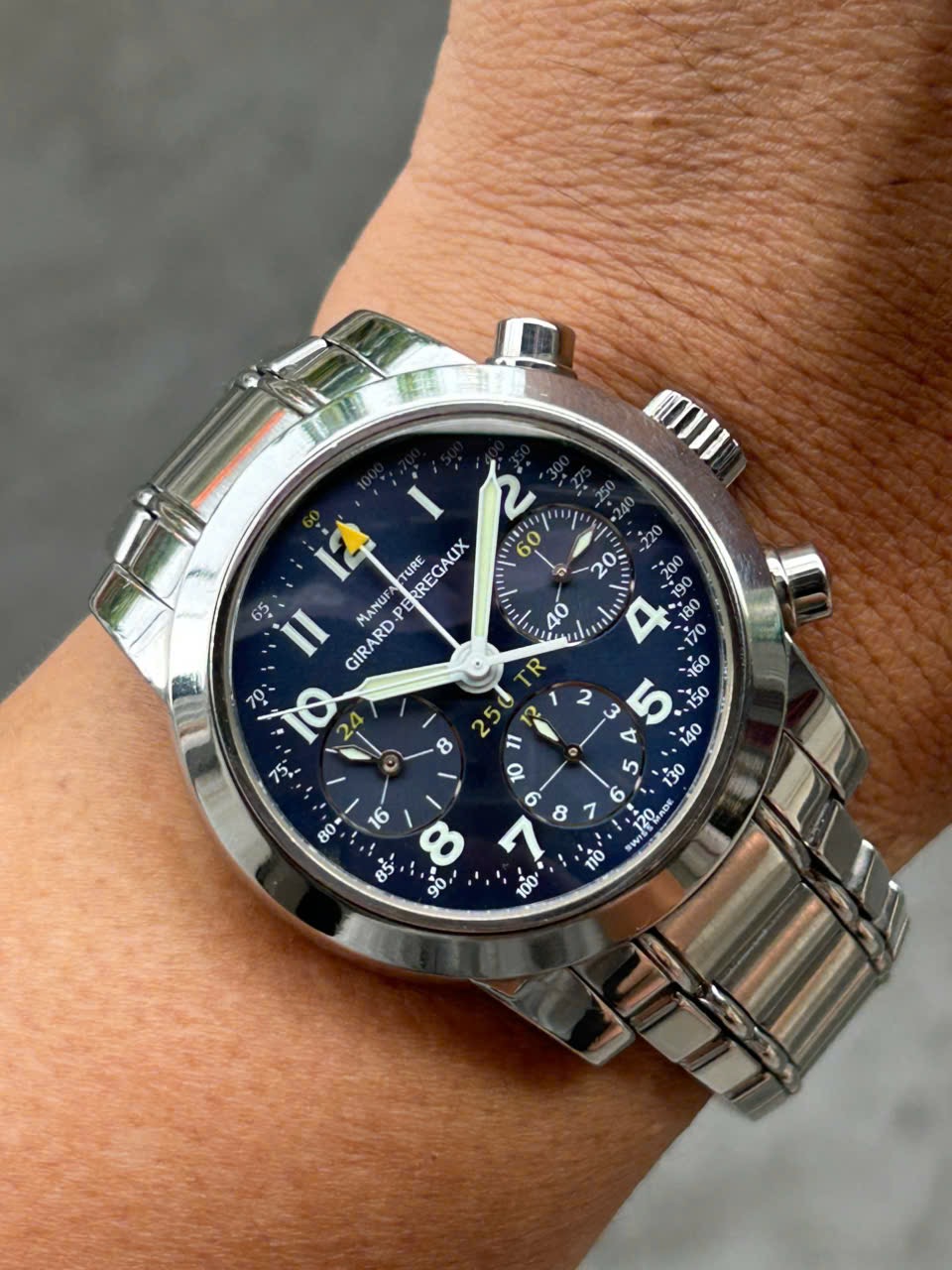 Girards Perregaux Ferrari 250 Testa Rossa Chronograph Automatic Steel ...