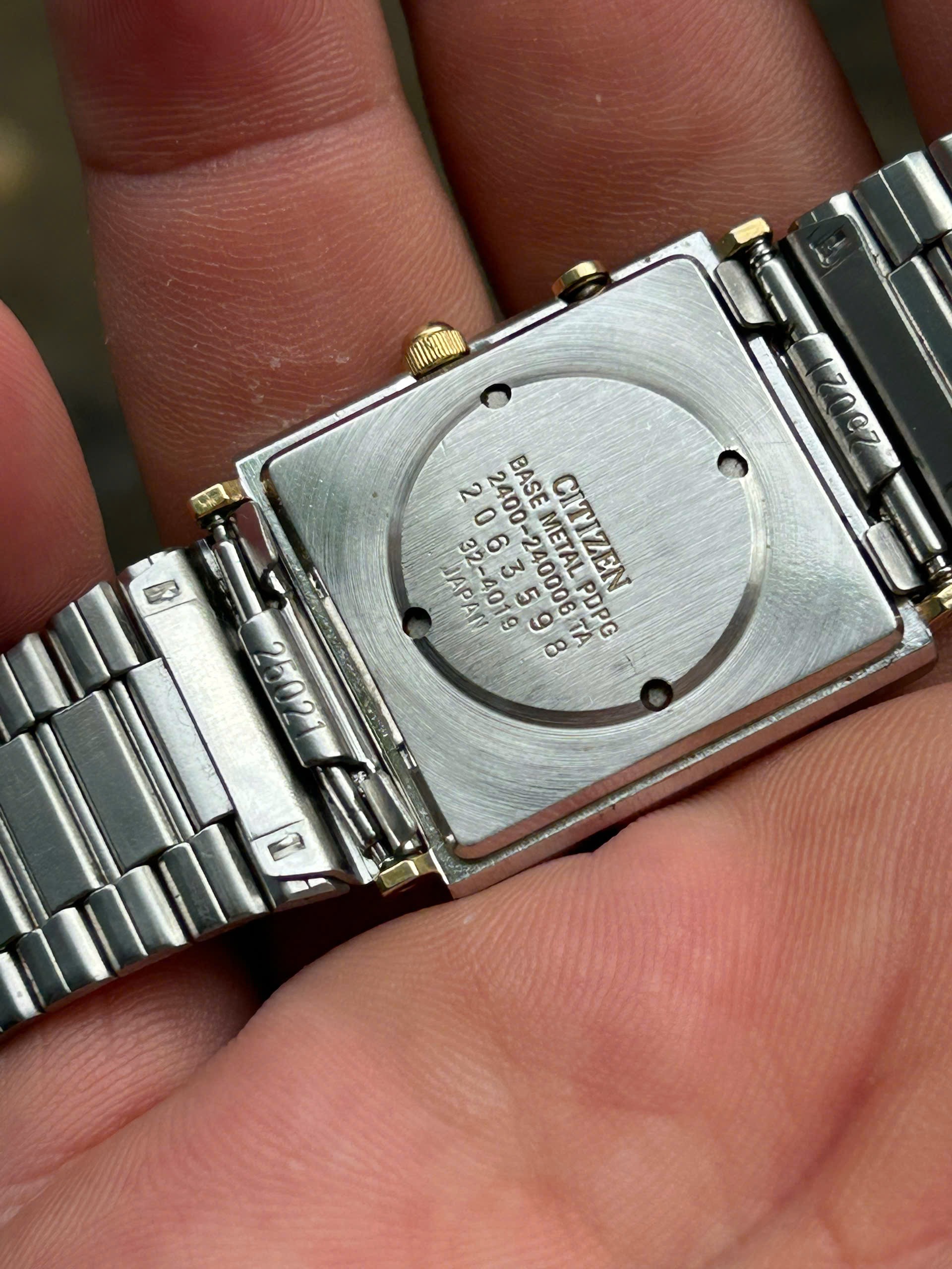 Citizen alarm tank quartz watch 2400-240006 TA, case no.2063598, made ...
