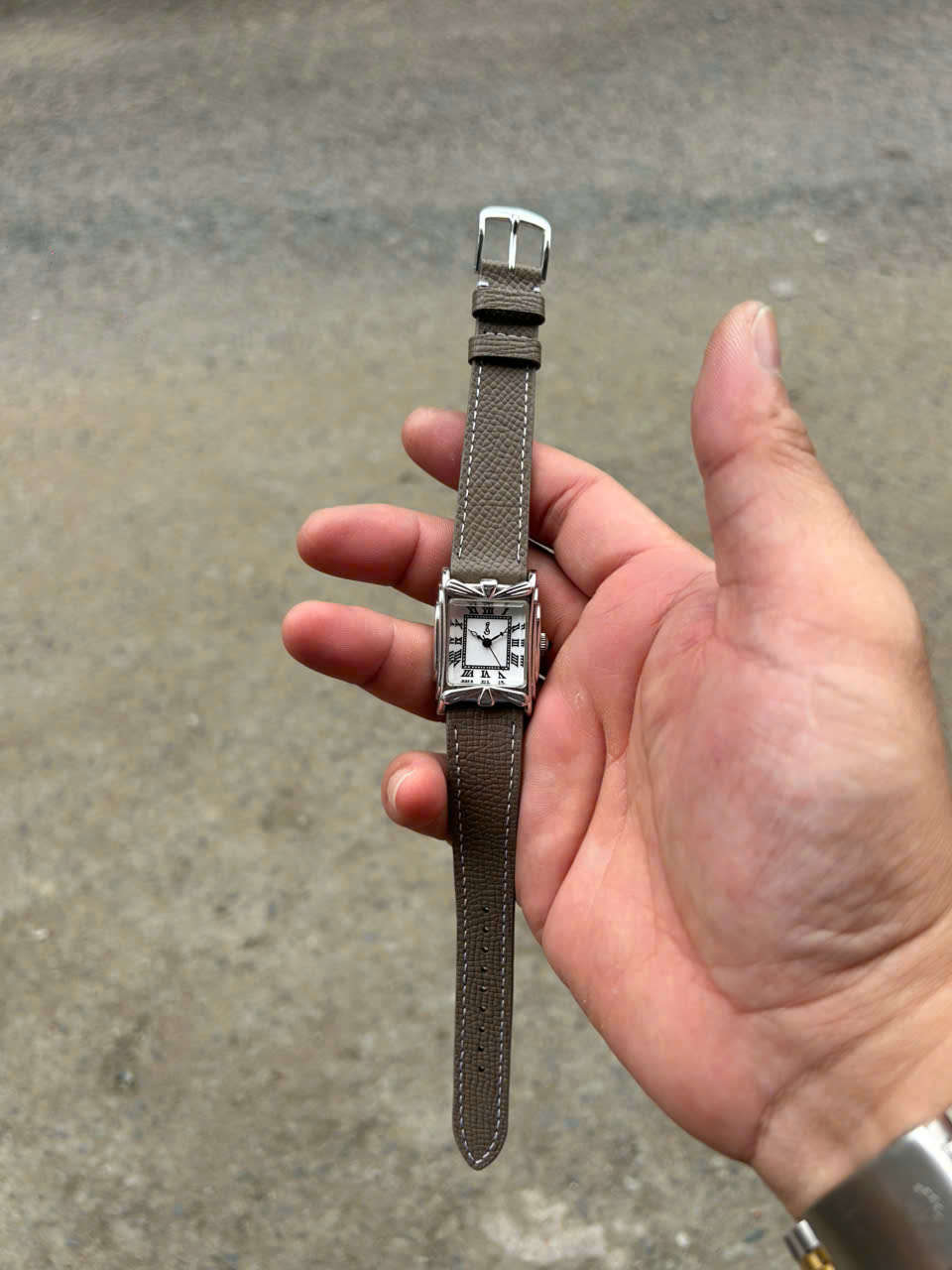 Simon Sassoon quartz watch, made in Japan. – Long's Fine Watches