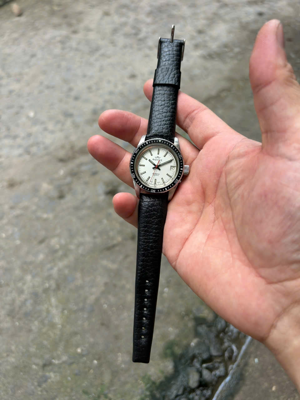 Vintage Royce Diver quartz watch 32.768, Swiss made. – Long's Fine Watches