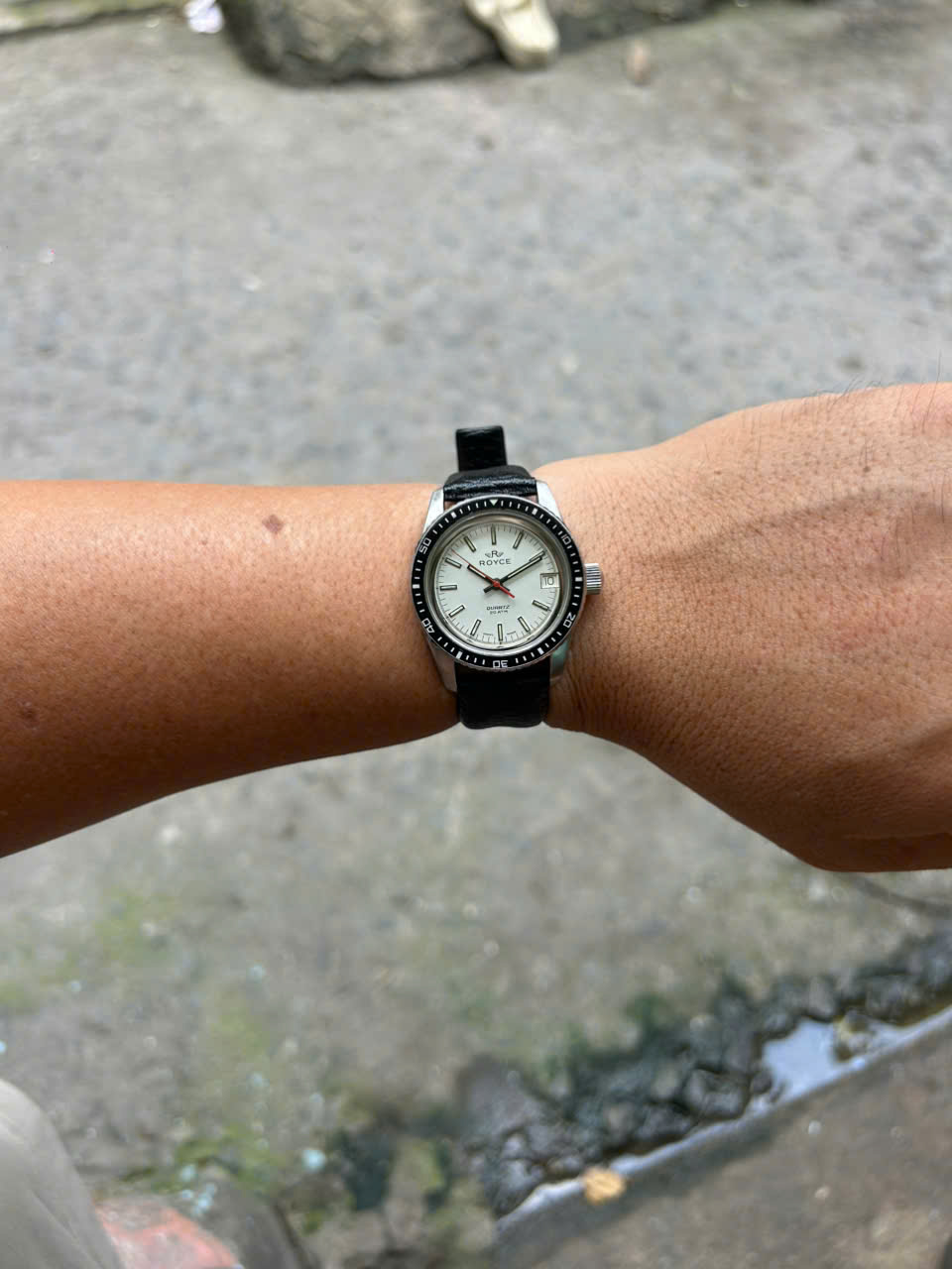 Vintage Royce Diver quartz watch 32.768, Swiss made. – Long's Fine Watches