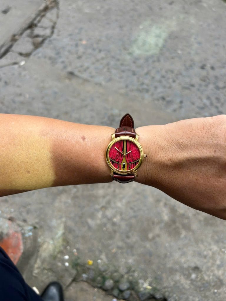 Vincent Calabrese Commedia – Mona Lisa quartz watch, Swiss made – Long ...